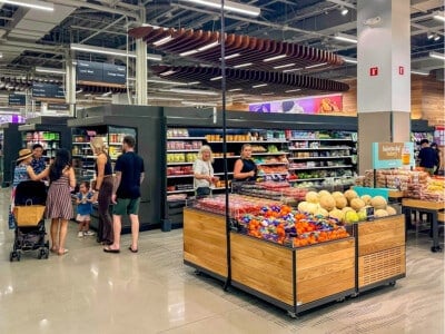 Where To Find the Best Grocery Stores in Waikīkī