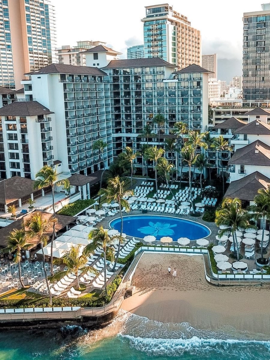Halekulani Hotel